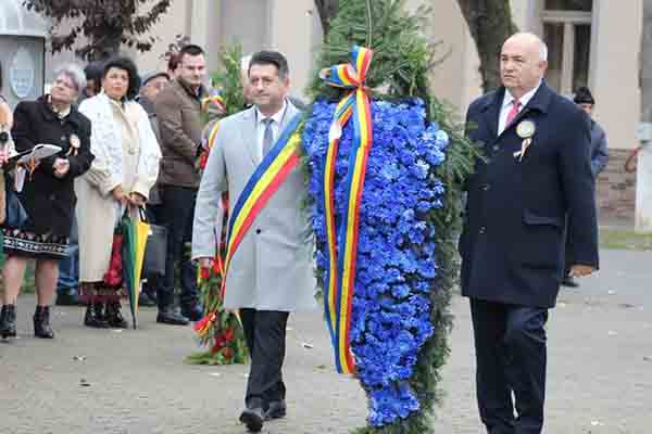 Ziua Națională sărbătorită la Pecica | Arad 24 - Știri Conectate La ...